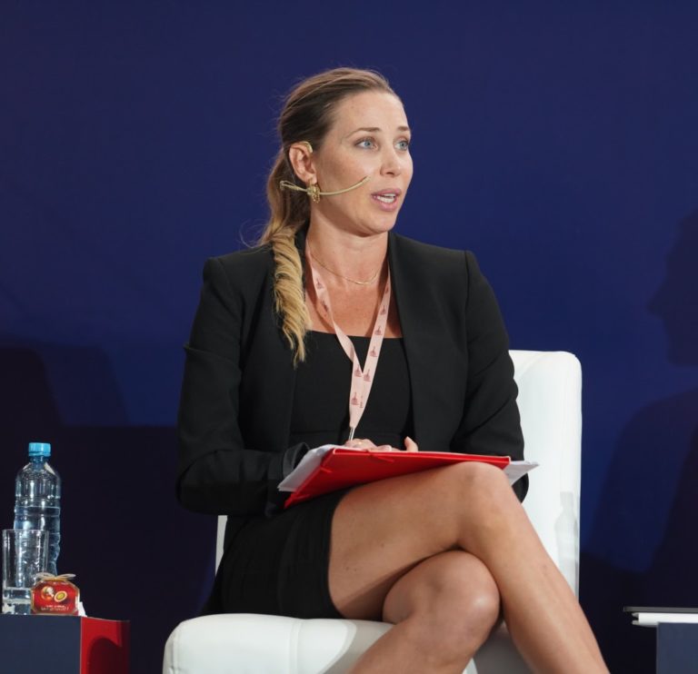 TAMARA REDONDO | Comité Rector del Tourism and Society Think Tank ...